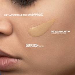Broad Spectrum Sunscreen for Oily Skin - La Roche-Posay Australia