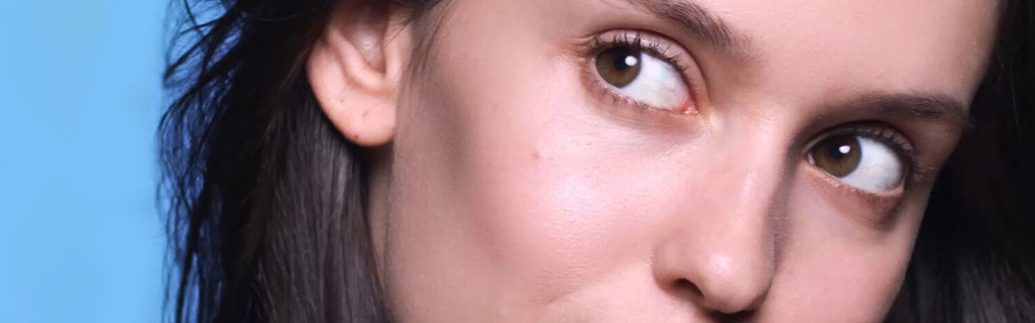 Guide to Blind Pimple Under the Skin | La Roche-Posay Australia